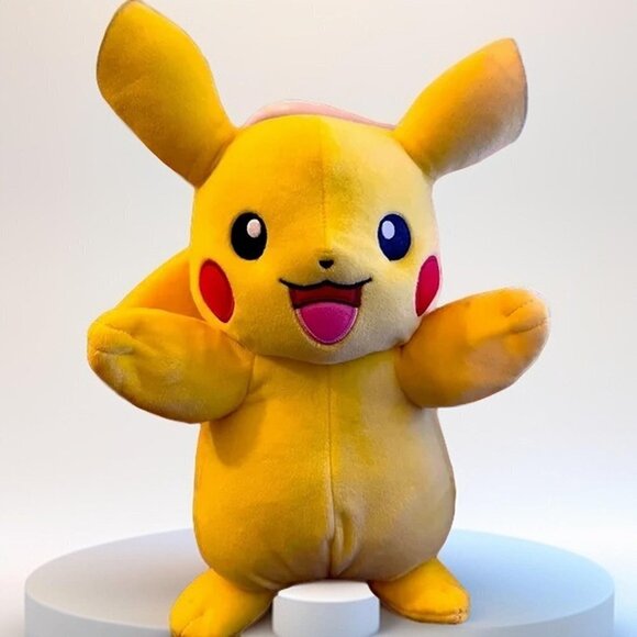 Pokemon | Toys | Pokmon Plush Light Up Sounds Pikachu 2 Inch Plush ...